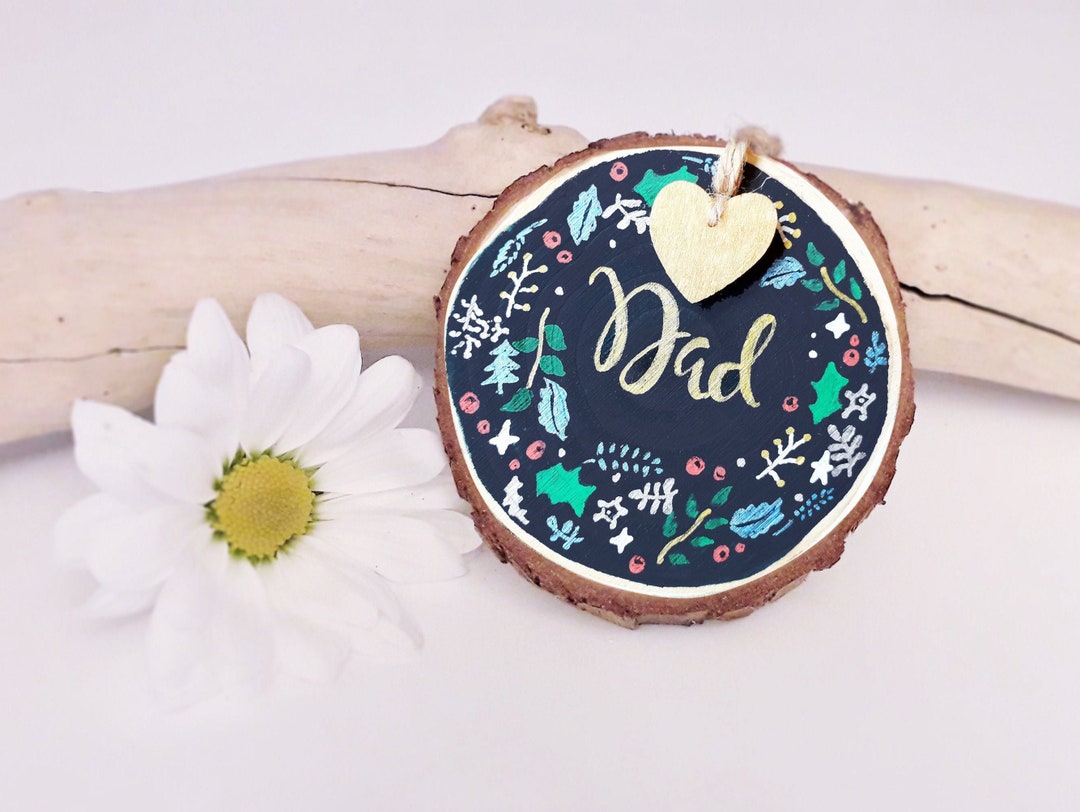 Personalised Dad Tree Decoration, Custom Gift for Dad, Father Wood ...