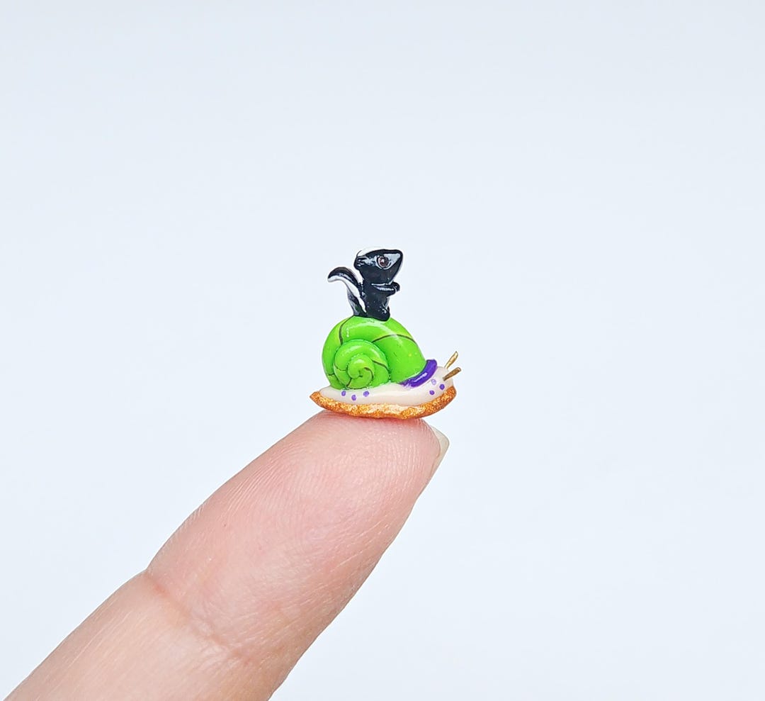 Skunk Riding Snail, Miniature Handmade Polymer Clay Figurine - Etsy