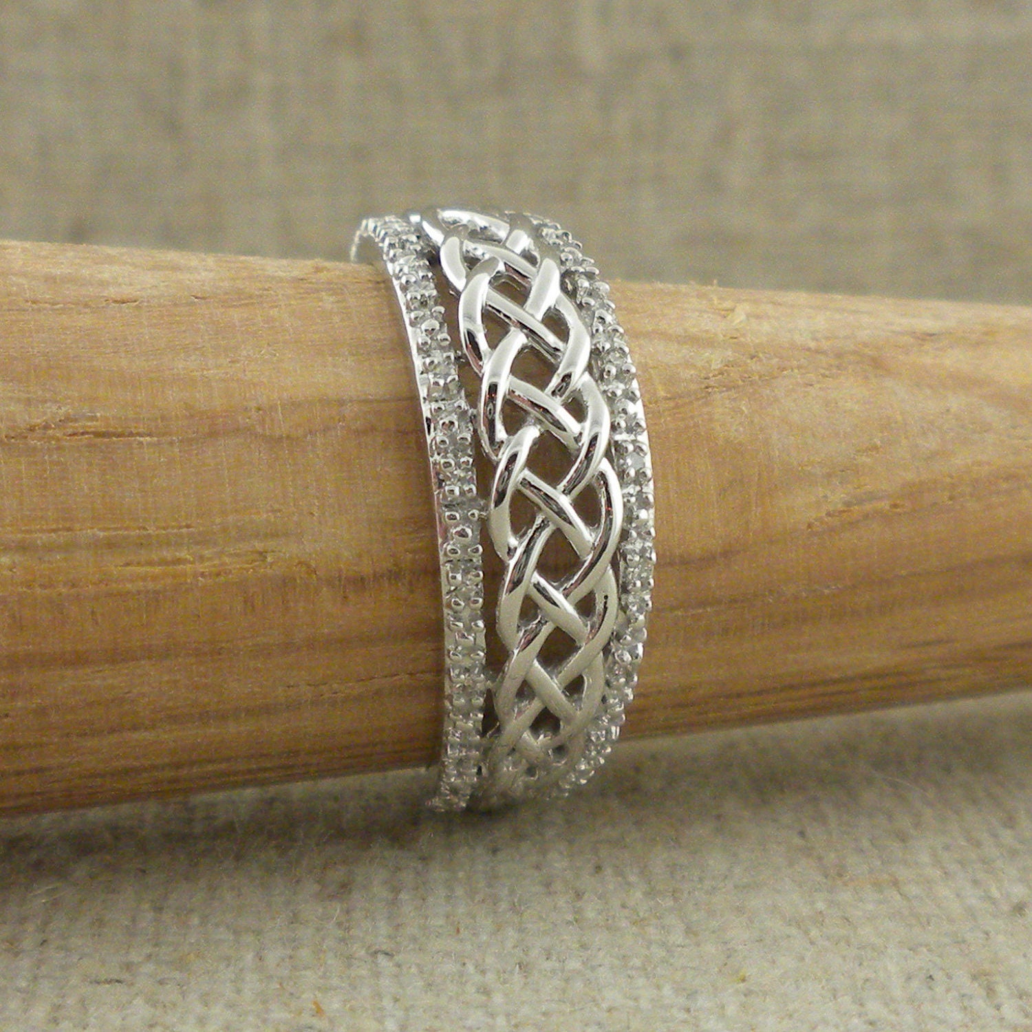 14K White Gold Irish Celtic Wedding Ring With Diamonds Made in - Etsy