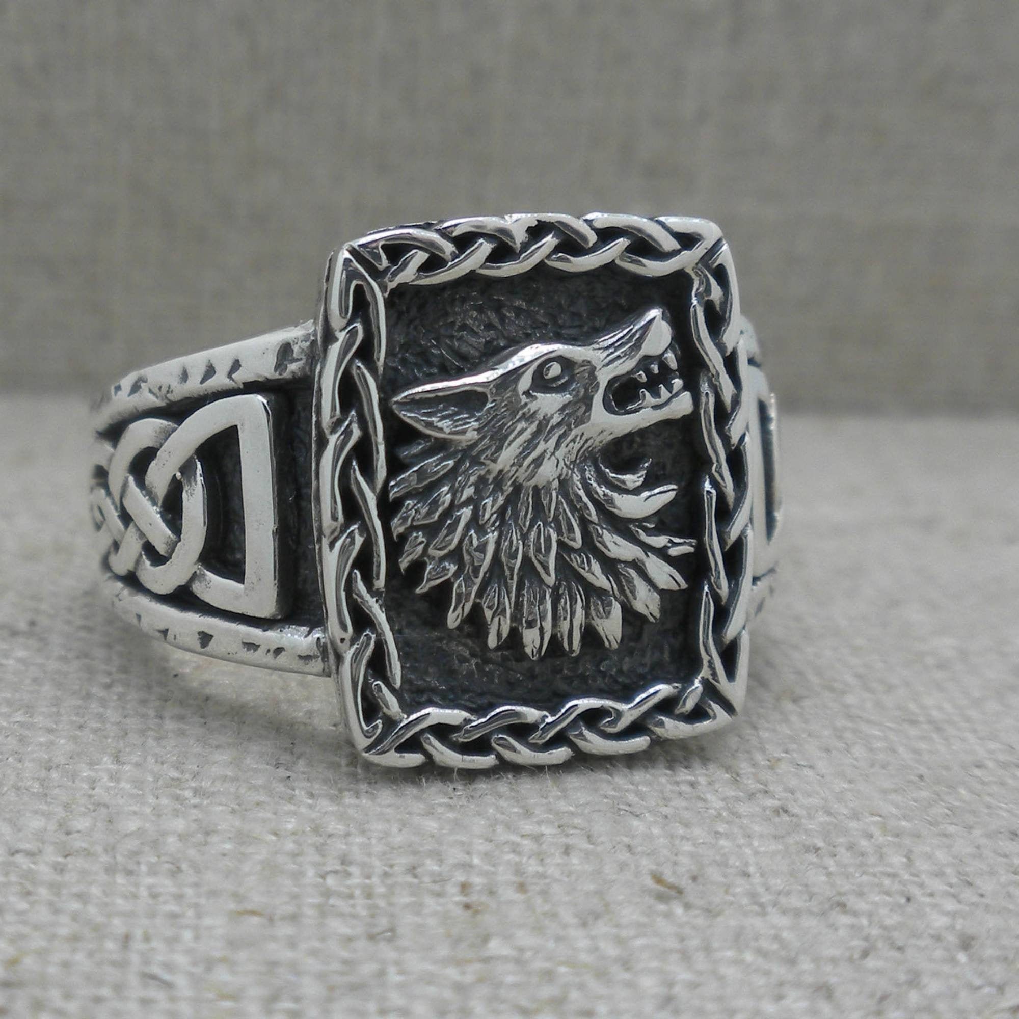 Sterling Silver Celtic Wolf Signet Ring with Celtic Knot | Etsy