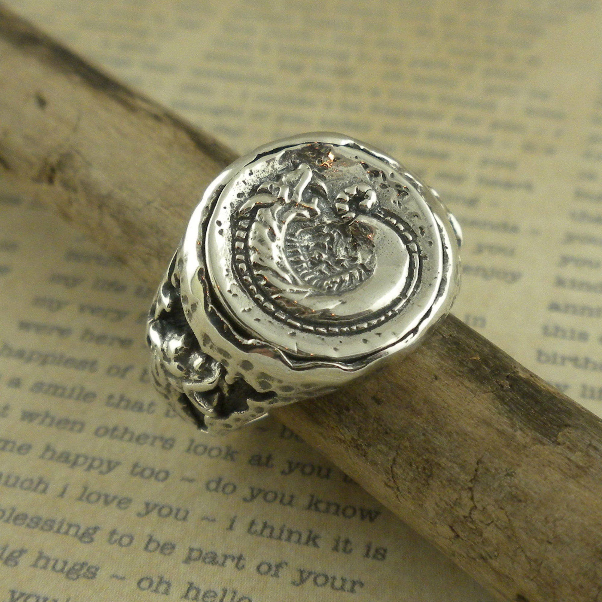 Sterling Silver Celtic Dragon Spirit Coin Signet Ring - Etsy