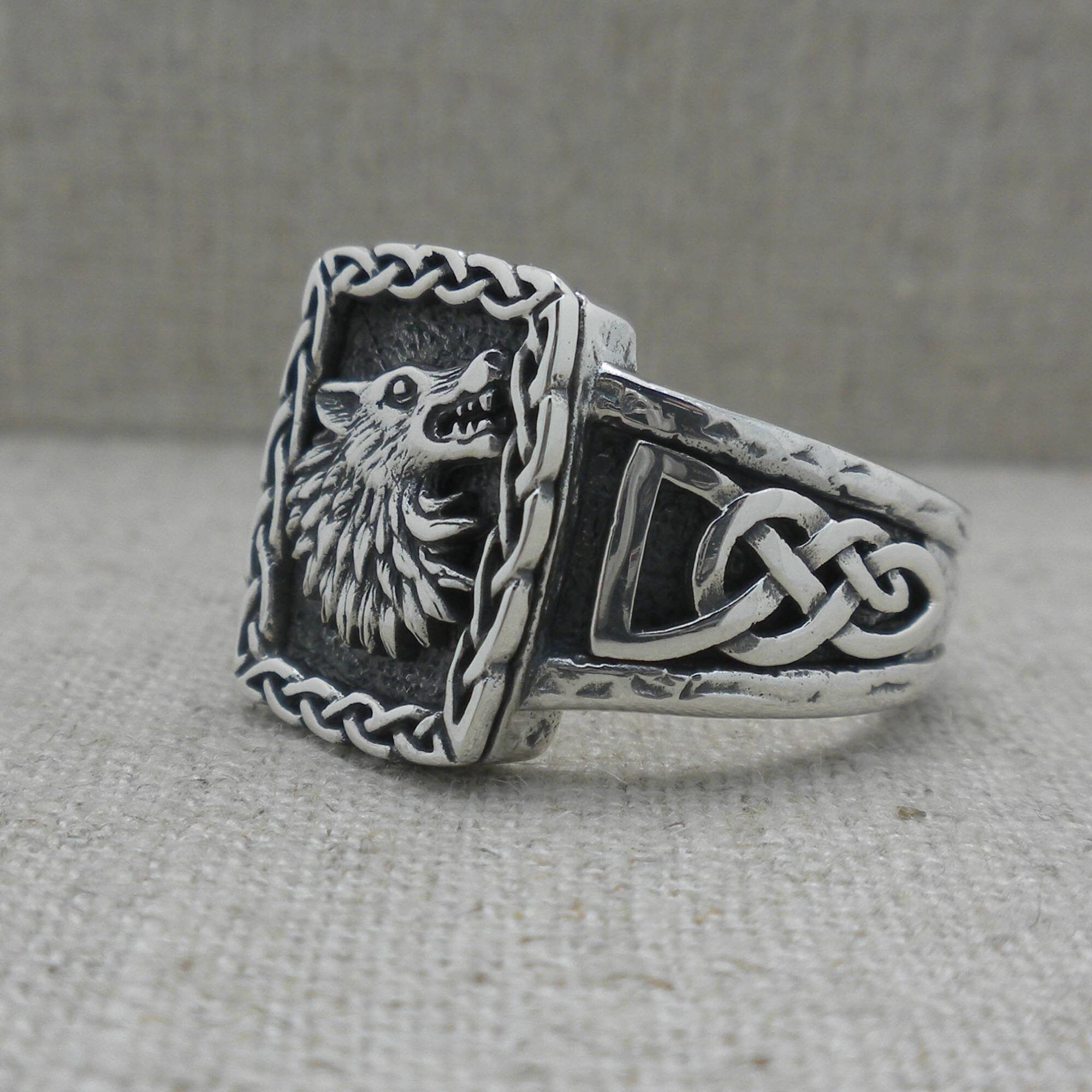 Sterling Silver Celtic Wolf Signet Ring with Celtic Knot | Etsy