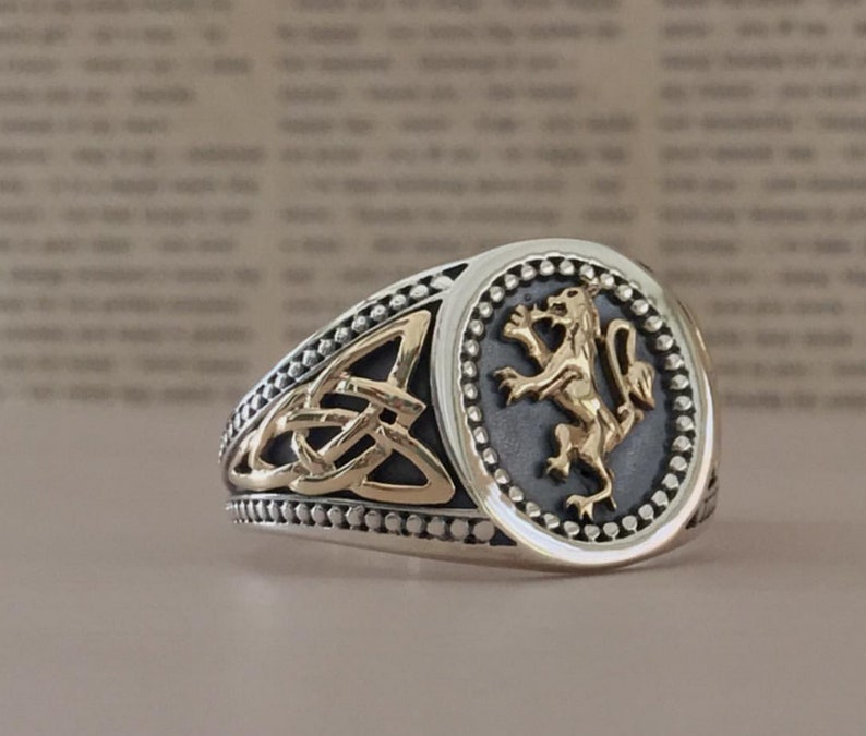 Sterling Silver and 10K Scottish Lion Rampant Ring With Celtic - Etsy