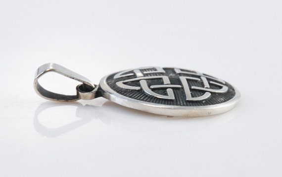 Sterling Silver Celtic Knot Medallion Pendant - Gem