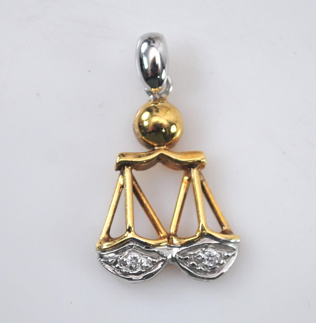 18K Gold Vicenza Diamond Scales Pendant or Charm - Etsy