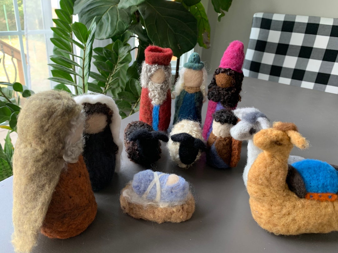 Needle Felted Nativity, Christmas Nativity, Baby Jesus, Mary and Joseph ...