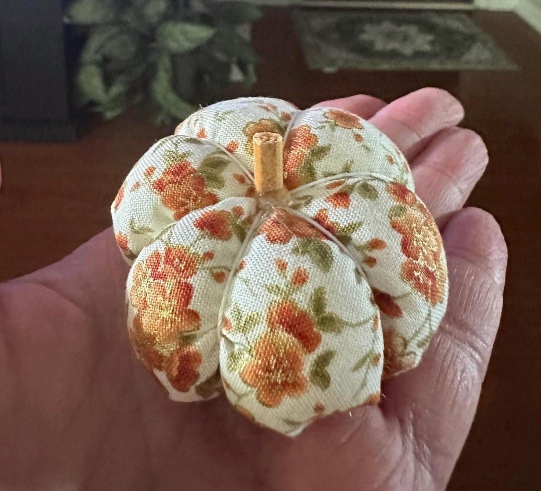 Set of 4 Farmhouse Style Fabric Pumpkins, Mini Pumpkins, Floral Pumpkin ...