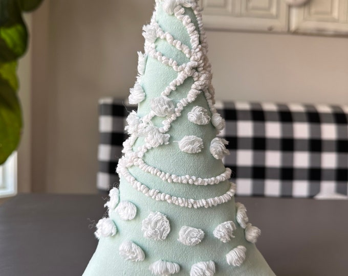 EK Success Large Christmas Tree Punch 54-30156 - Etsy