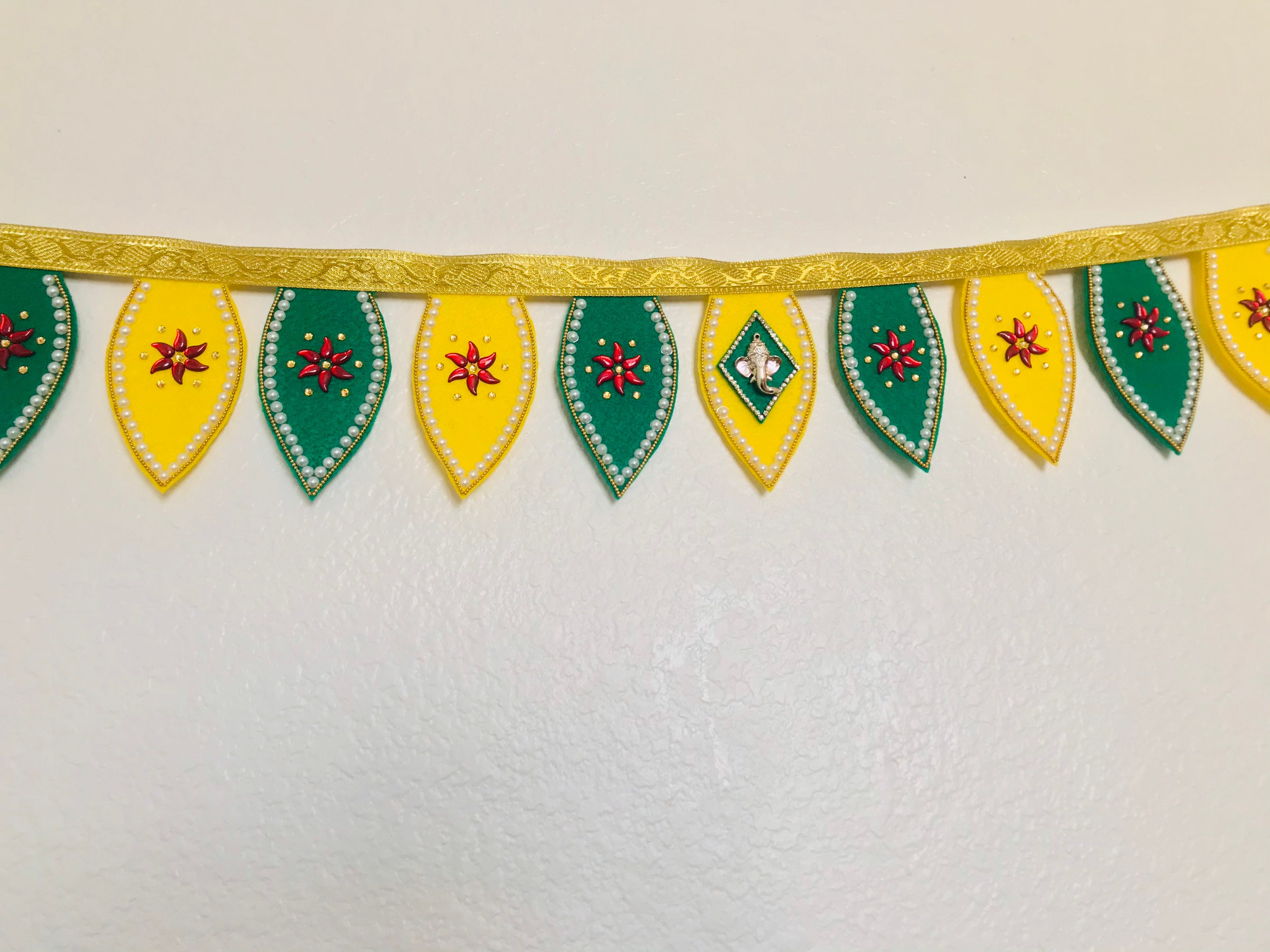 Handmade Toran| Door Hanging Thorana| Bandhanwar| Kundan Toran Wall ...