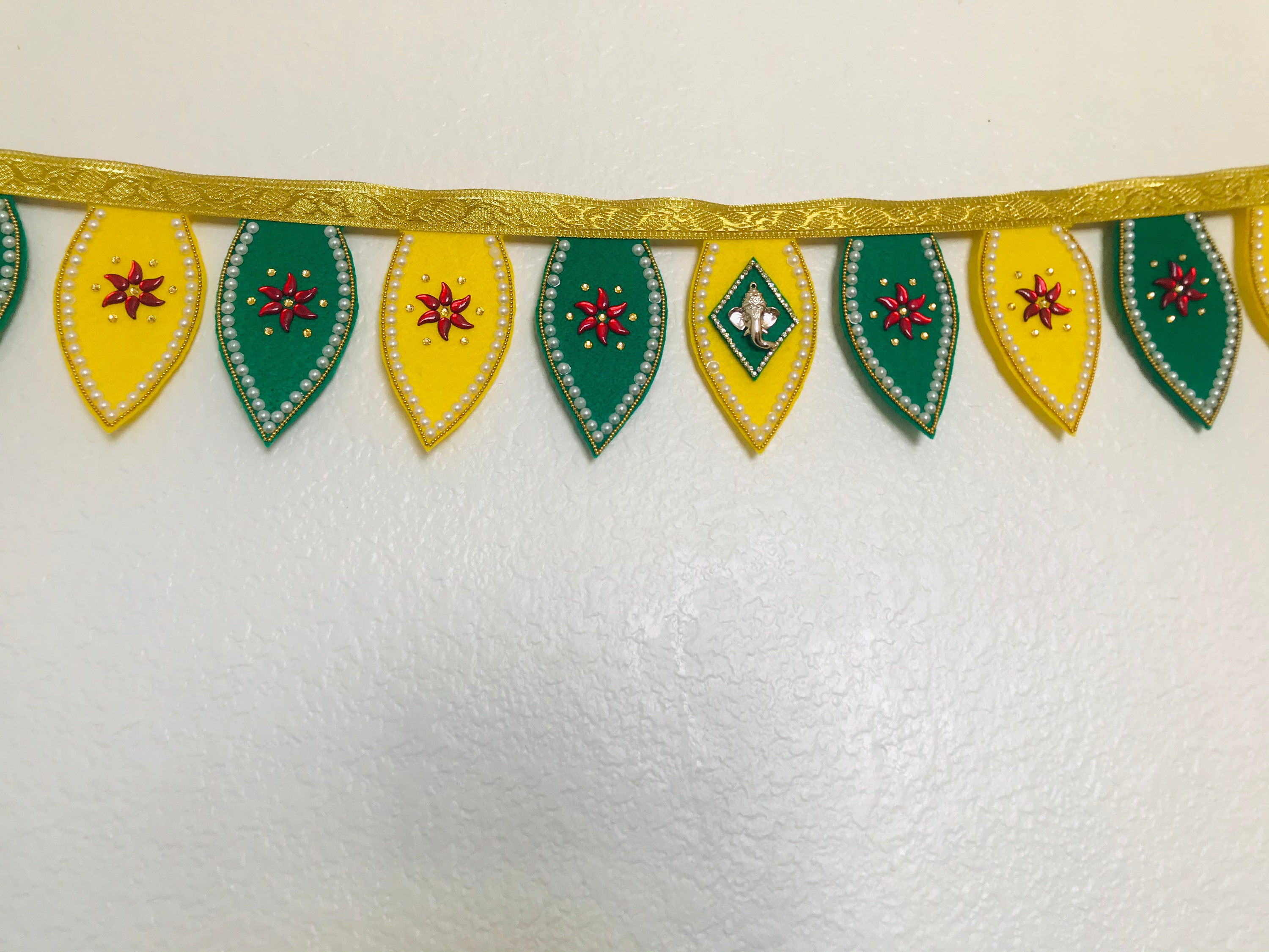 Handmade Toran| Door Hanging Thorana| Bandhanwar| Kundan Toran Wall ...