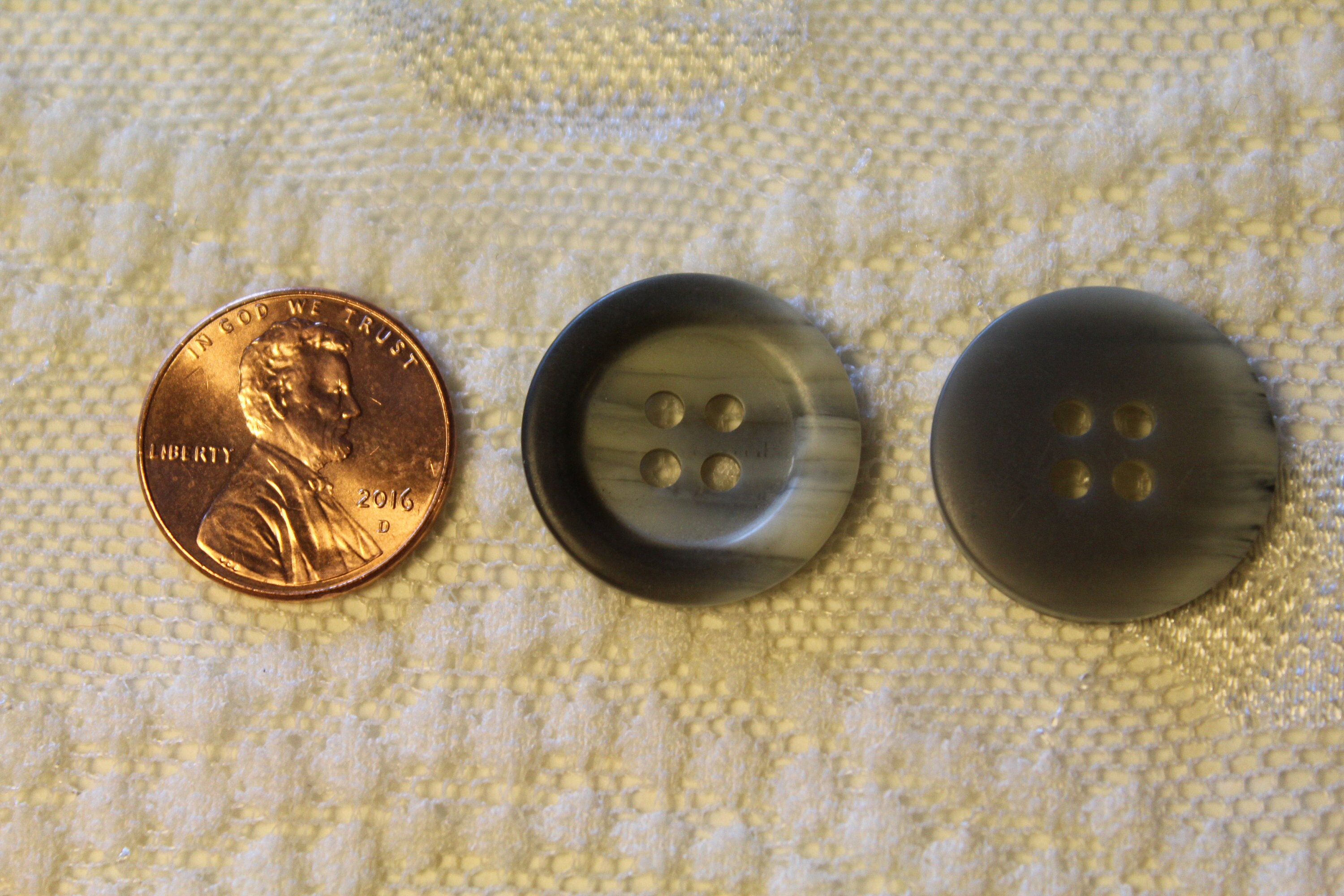 Gray and White Buttons / 4 Hole / Medium-large / 19mm 3/4" / 12 Total ...