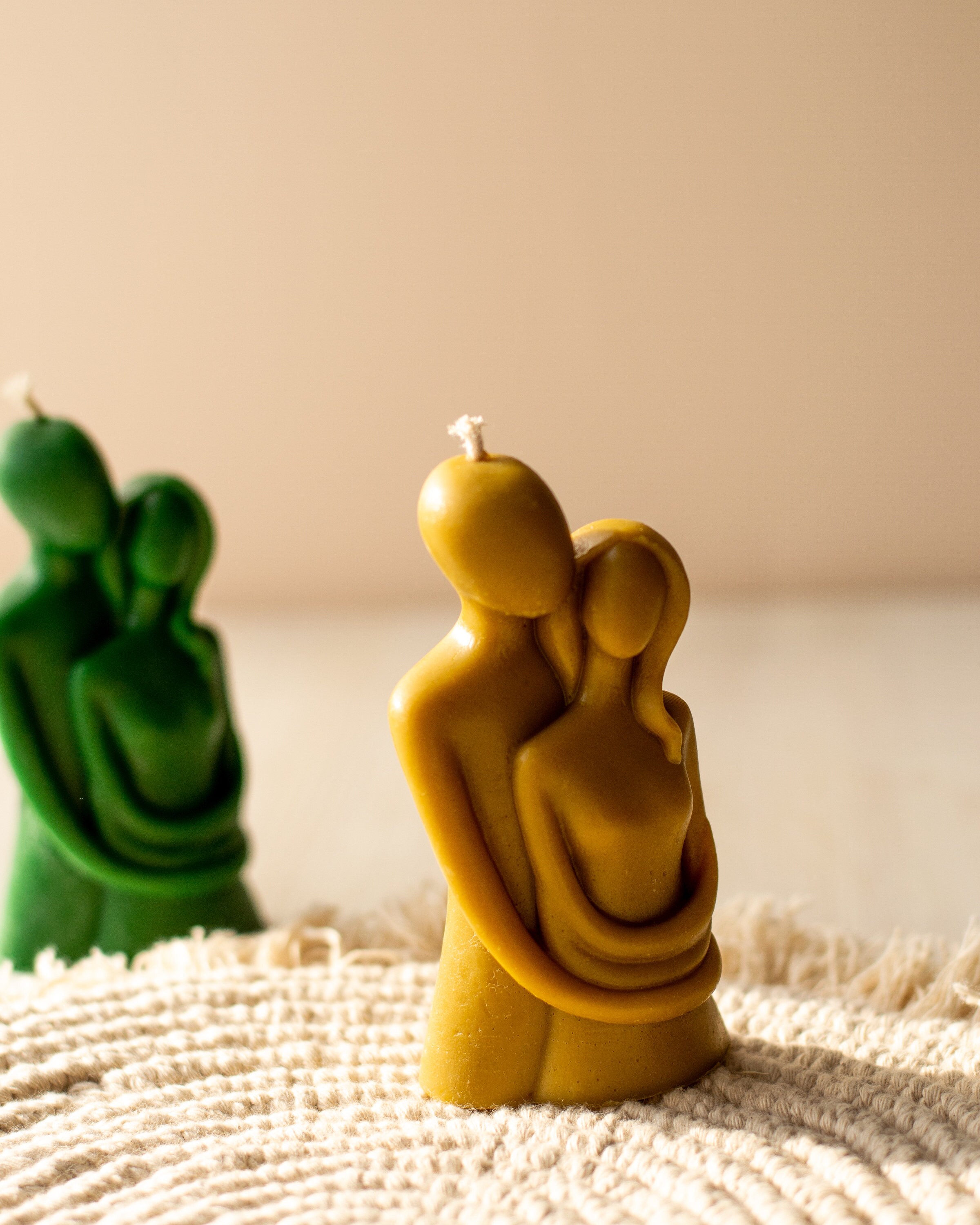 Couple Hugging Candle Hug Candle Body Candle Family Candle - Etsy