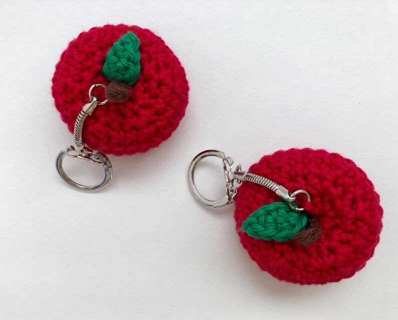 Crochet Apple Key Chain Gift Idea for Teacher Apple Zipper - Etsy
