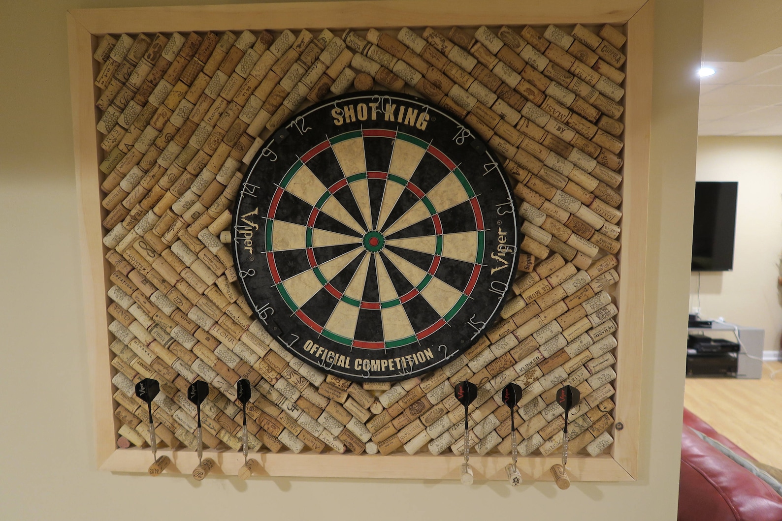 Cork Backboard With Dart Board and Darts, Handmade Dartboard Backer ...