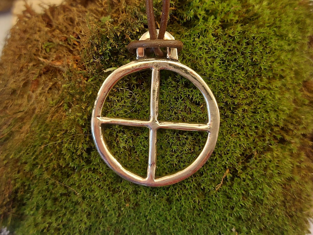 Bronze Age Wheel Pendant Sun Amulet Self-made Amulet - Etsy