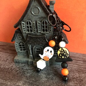 DIY Halloween Keychain Kit: Ghost & Haunted House, Set of 2 - Etsy
