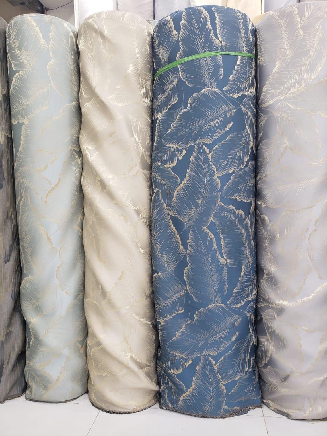 Luxury Embossed Metallic Golden Threads Leaf Pattern Drapery Leaf ...