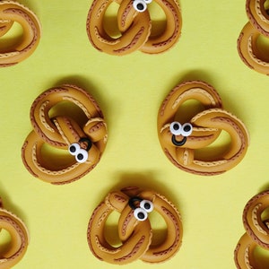 Pretzel Magnet Pretzel Lover Cute Pretzel Food Themed Gift - Etsy