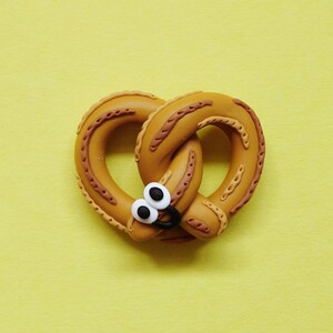 Pretzel Magnet Pretzel Lover Cute Pretzel Food Themed Gift - Etsy
