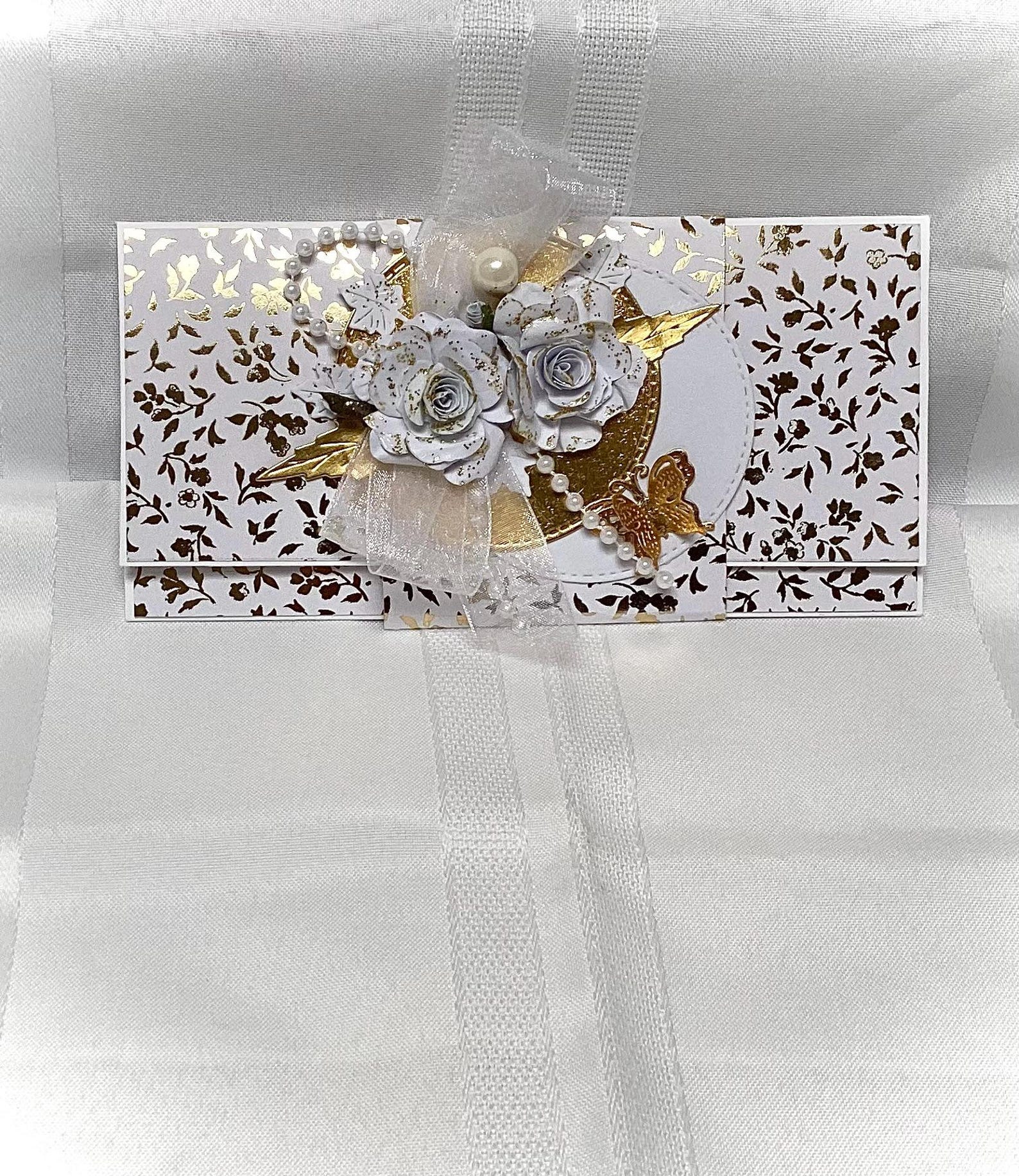 Luxurious Money Envelope - Cash, Check or Gift Card. Gold and White W ...