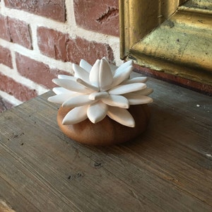 Oil Diffuser, Lotus Flower, Home Fragrance Diffuser. Natural Wood and ...