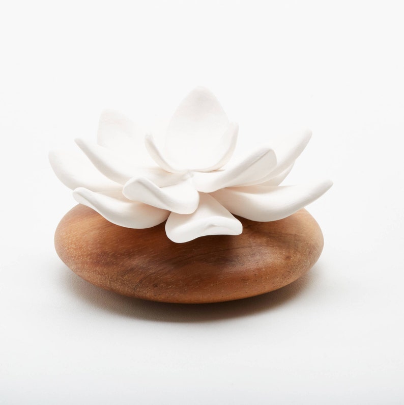 Oil Diffuser Air Freshener Jade Flower Made of Natural Wood - Etsy