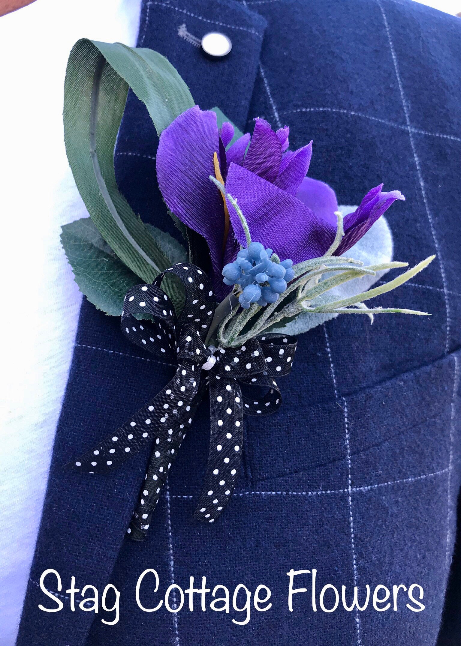 Buttonhole Boutonnière Grooms buttonhole Iris Corsage | Etsy
