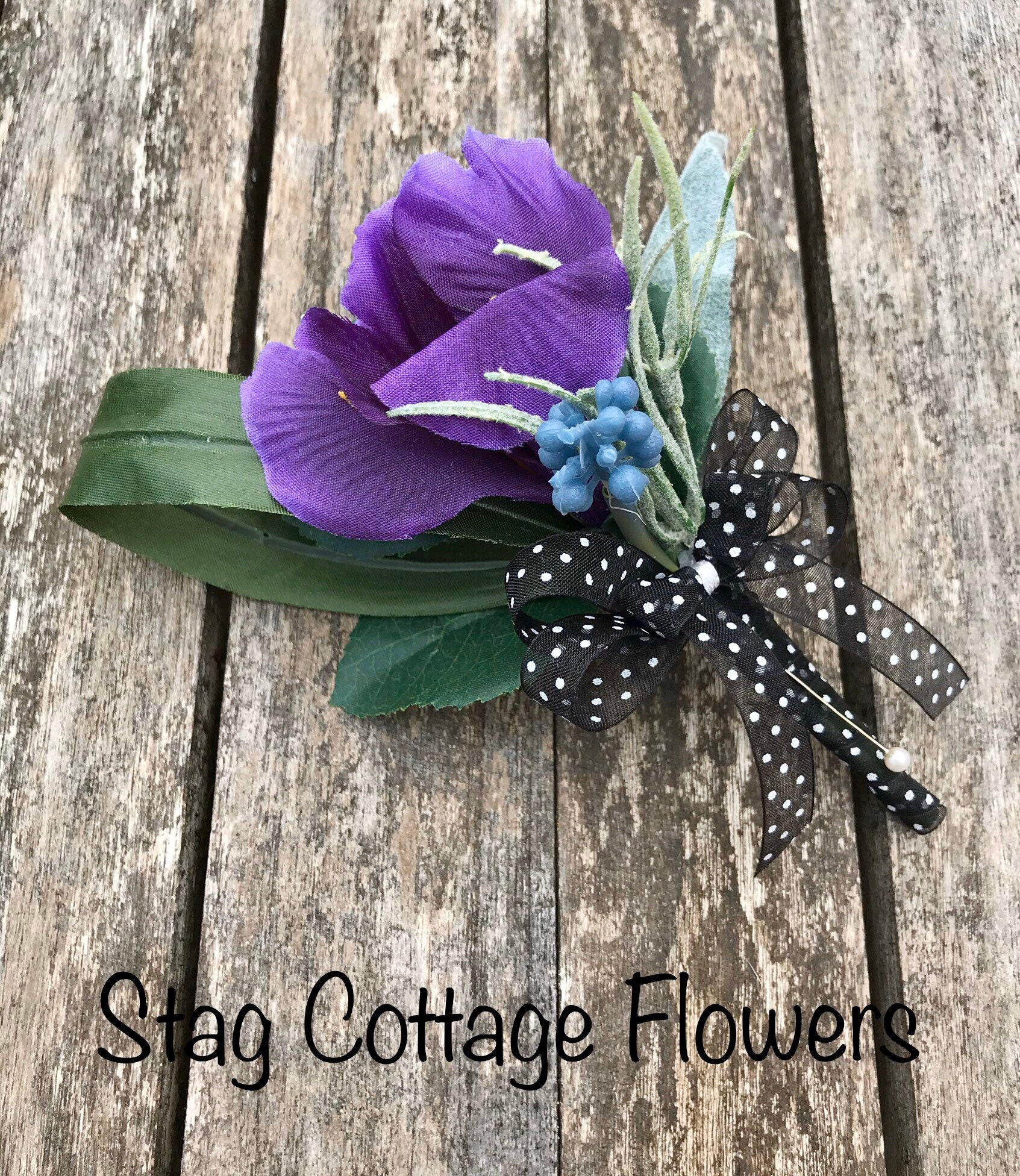 Buttonhole Boutonnière Grooms buttonhole Iris Corsage | Etsy