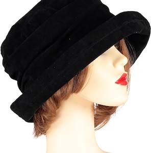 Chic Black Winter Fashion Hat for Women, Smart Autumn / Fall Style ...