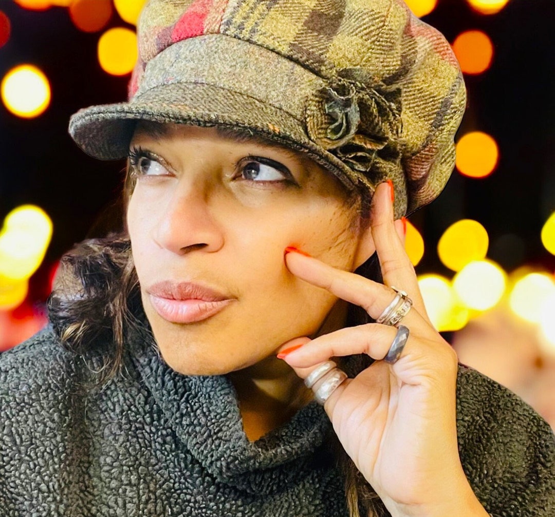 Rainproof Baker Boy Cap in Red & Green Check Tweed, English Newsboy Cap ...