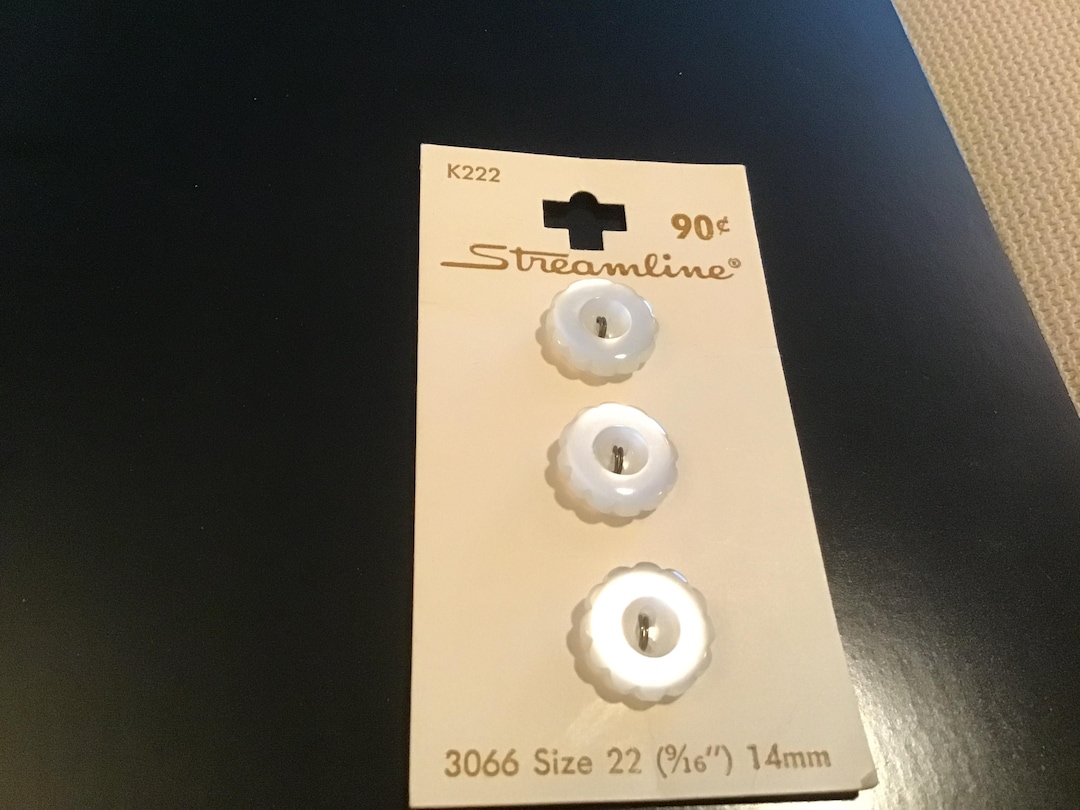 Buttons. Vintage Streamline White Buttons: 9/16" Scalloped Edge, Set of ...