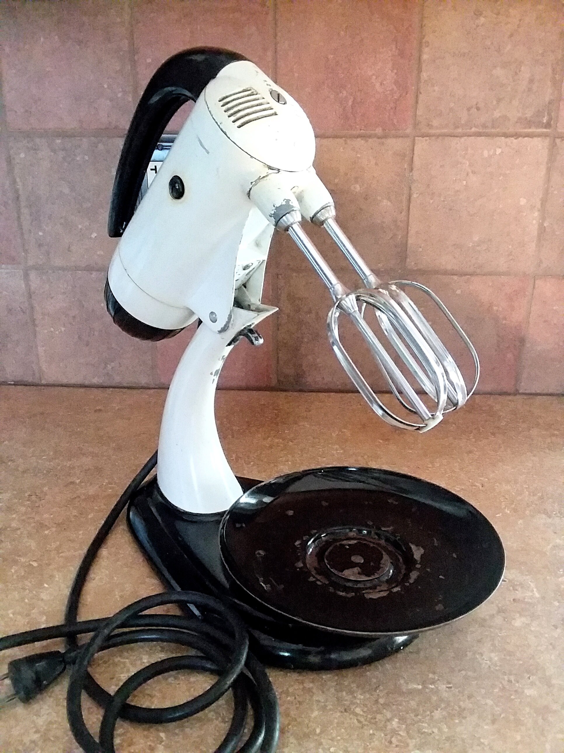 1950's Sunbeam Mixermaster Model 9 With Stand, Bowls, Beaters, Vintage ...