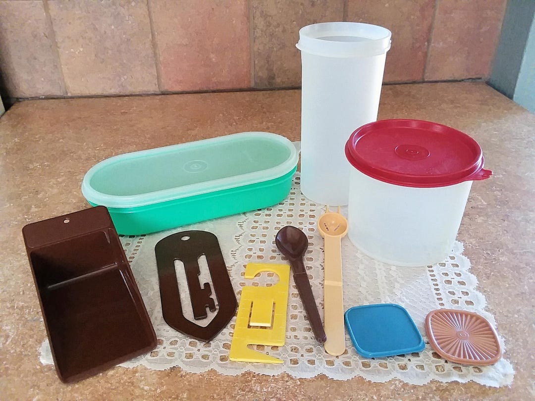 Vintage Tupperware Containers & Gadgets - Scoop, Spoons, Magnets ...