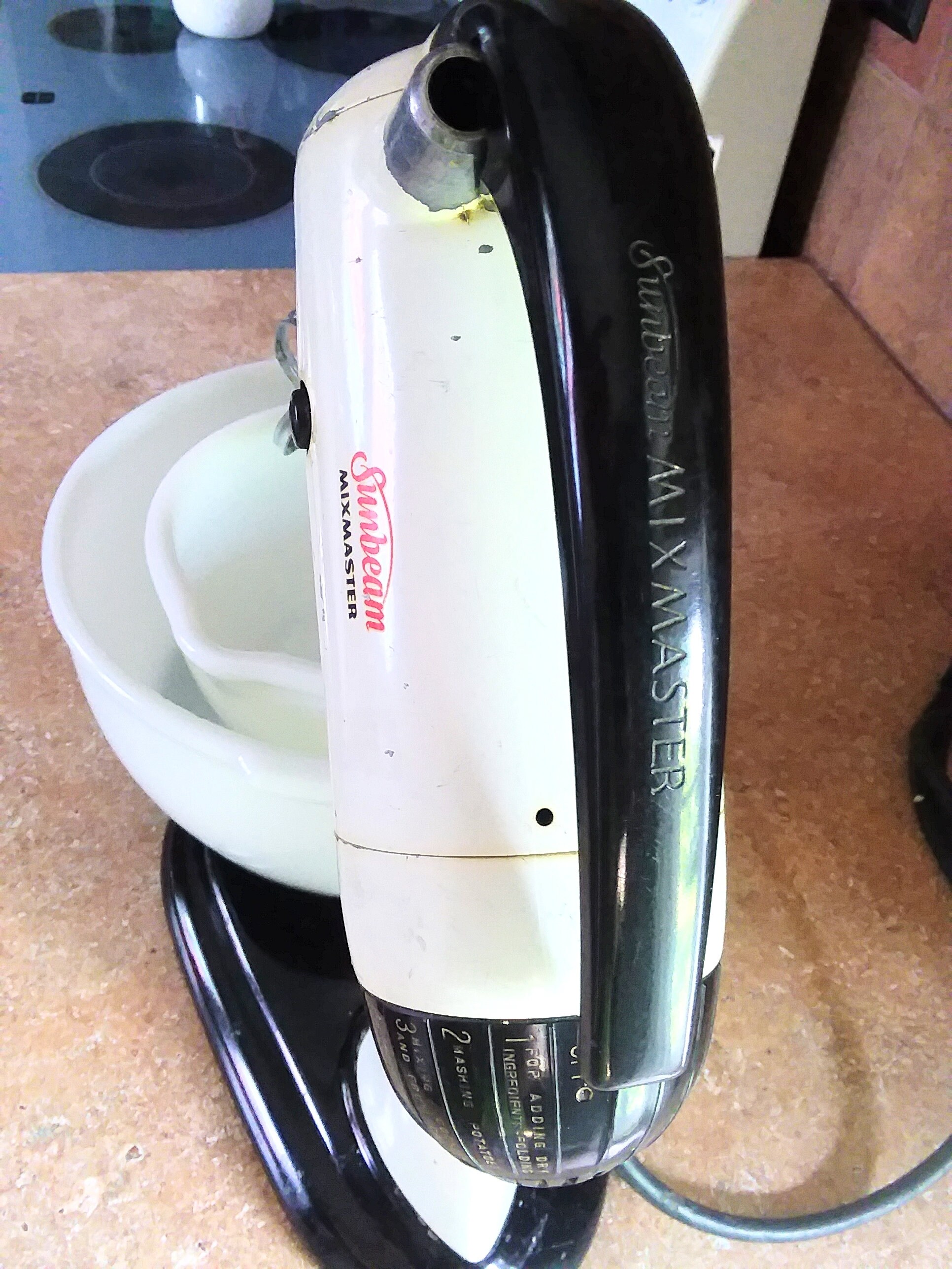 1950's Sunbeam Mixermaster Model 9 With Stand, Bowls, Beaters, Vintage ...