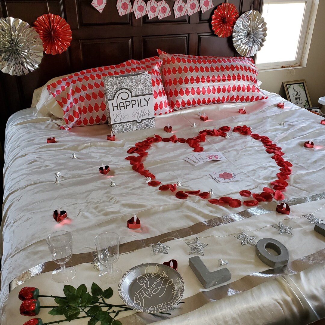 Red Romantic Valentine Date Kit - Etsy