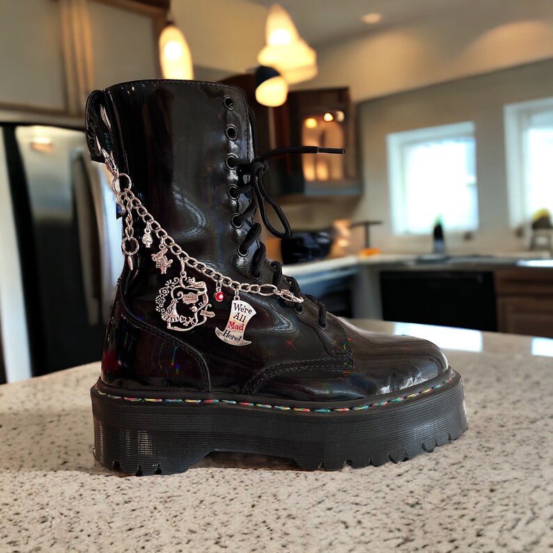 Alice in Wonderland, Alice in Wonderland Boot Chain, Wonderland Boot ...