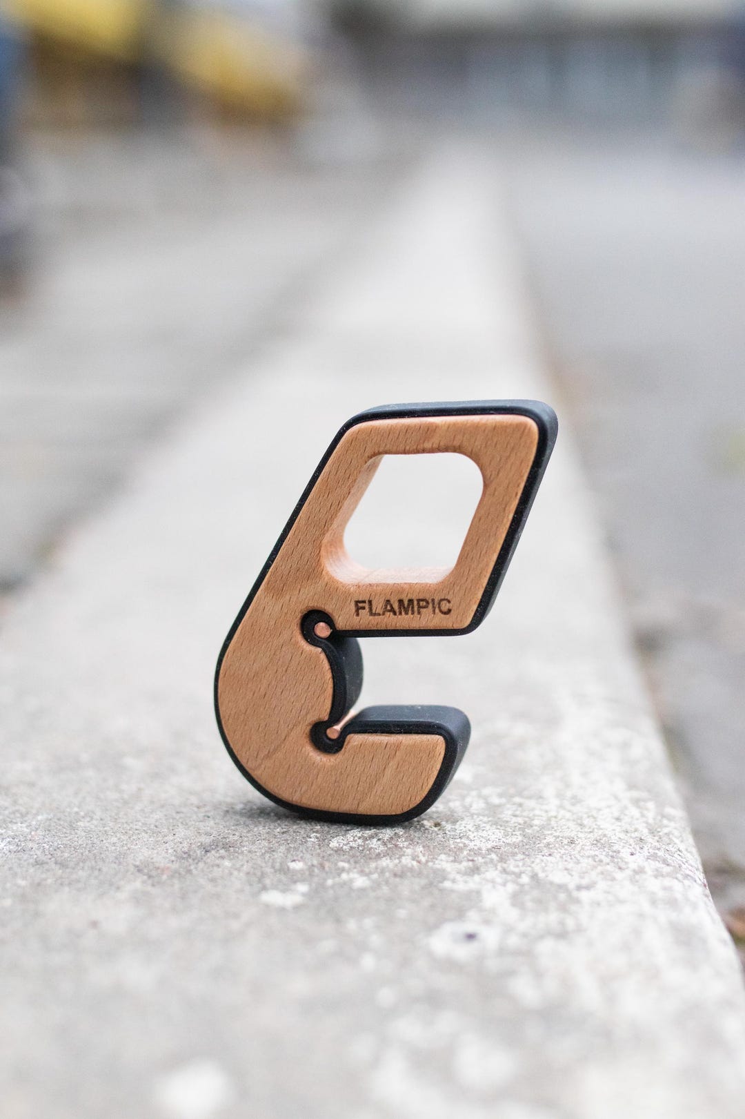 Keychain Phone Stand, Phone Holder, Travel Accessories, Docking Station ...