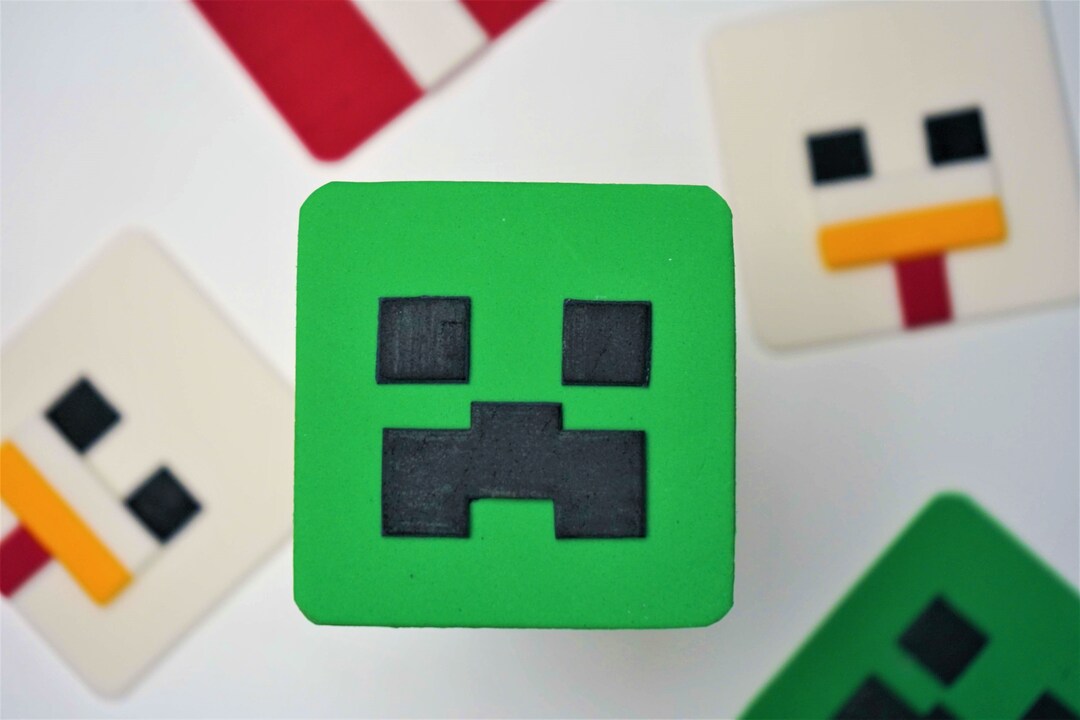 Minecraft Theme Cupcake Toppers Edible Minecraft Toppers Minecraft ...