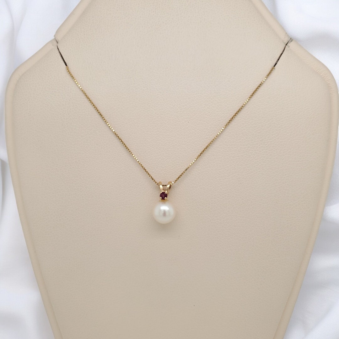 Dainty Pearl Ruby Necklace - Etsy
