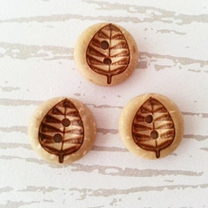 Leaf Buttons, Coconut Shell Buttons, Leaves Print Buttons, 11 Mm ...