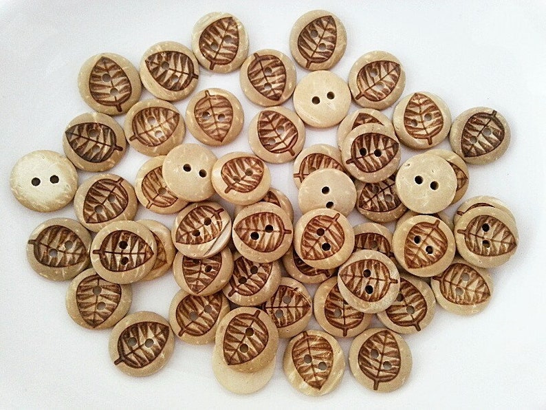Leaf Buttons, Coconut Shell Buttons, Leaves Print Buttons, 11 Mm ...