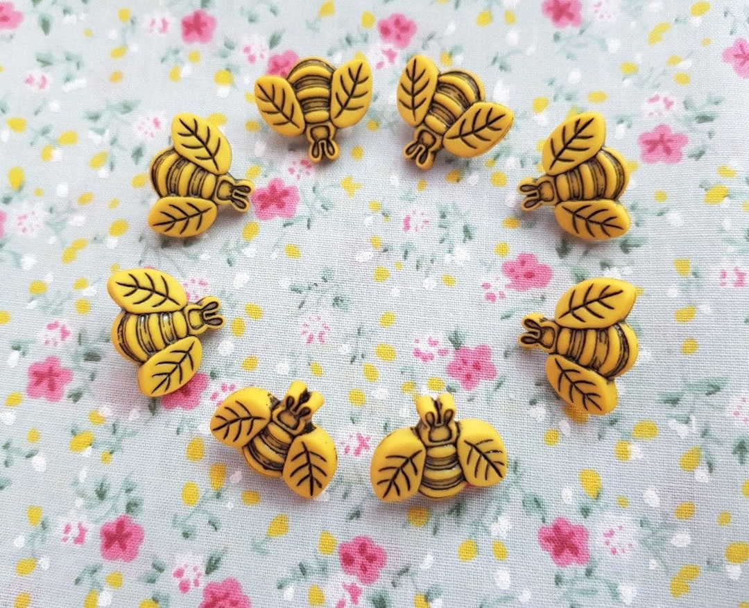 Cute Honey Bees Buttons, Novelty Buttons, Dress It up Buttons, Button Embellishment, Summer ...