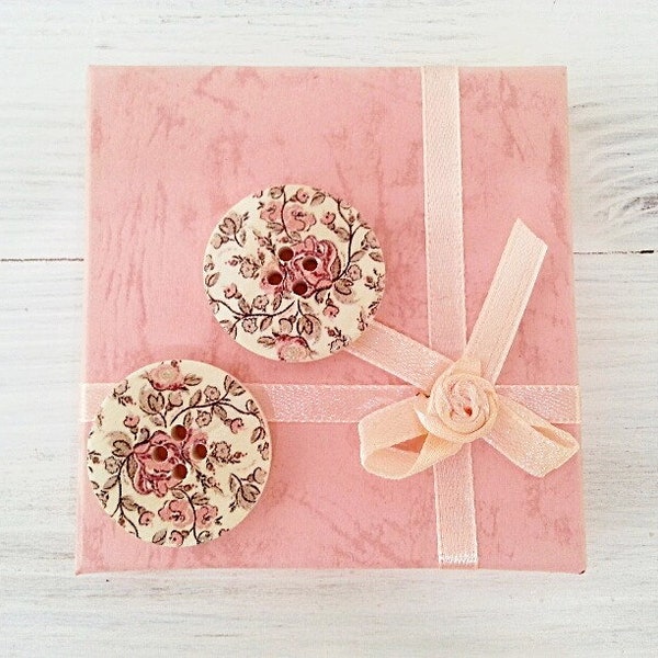 Large Floral Buttons - Etsy