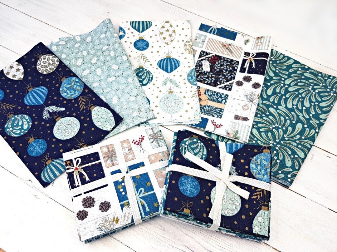 Christmas Fat Quarter Bundle, 100% Cotton, Quilting Fabric, Festive Fat ...
