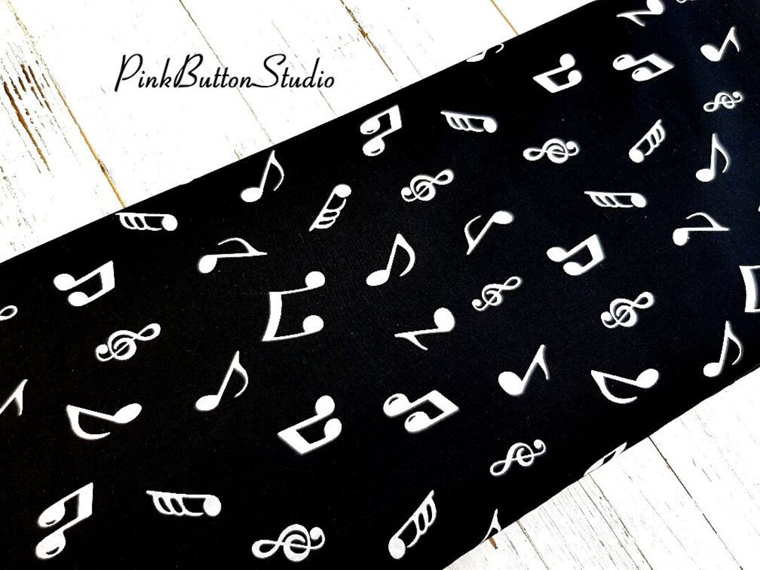 Musical Notes Fabric, 100% Cotton, Quilting Fabric, Monochrome Fabric ...
