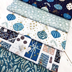 Christmas Fat Quarter Bundle, 100% Cotton, Quilting Fabric, Festive Fat ...