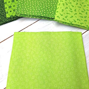 Green Fat Quarter Bundle, 100% Cotton, Quilting Sewing Craft Fabric, Floral Green Cotton Fat ...