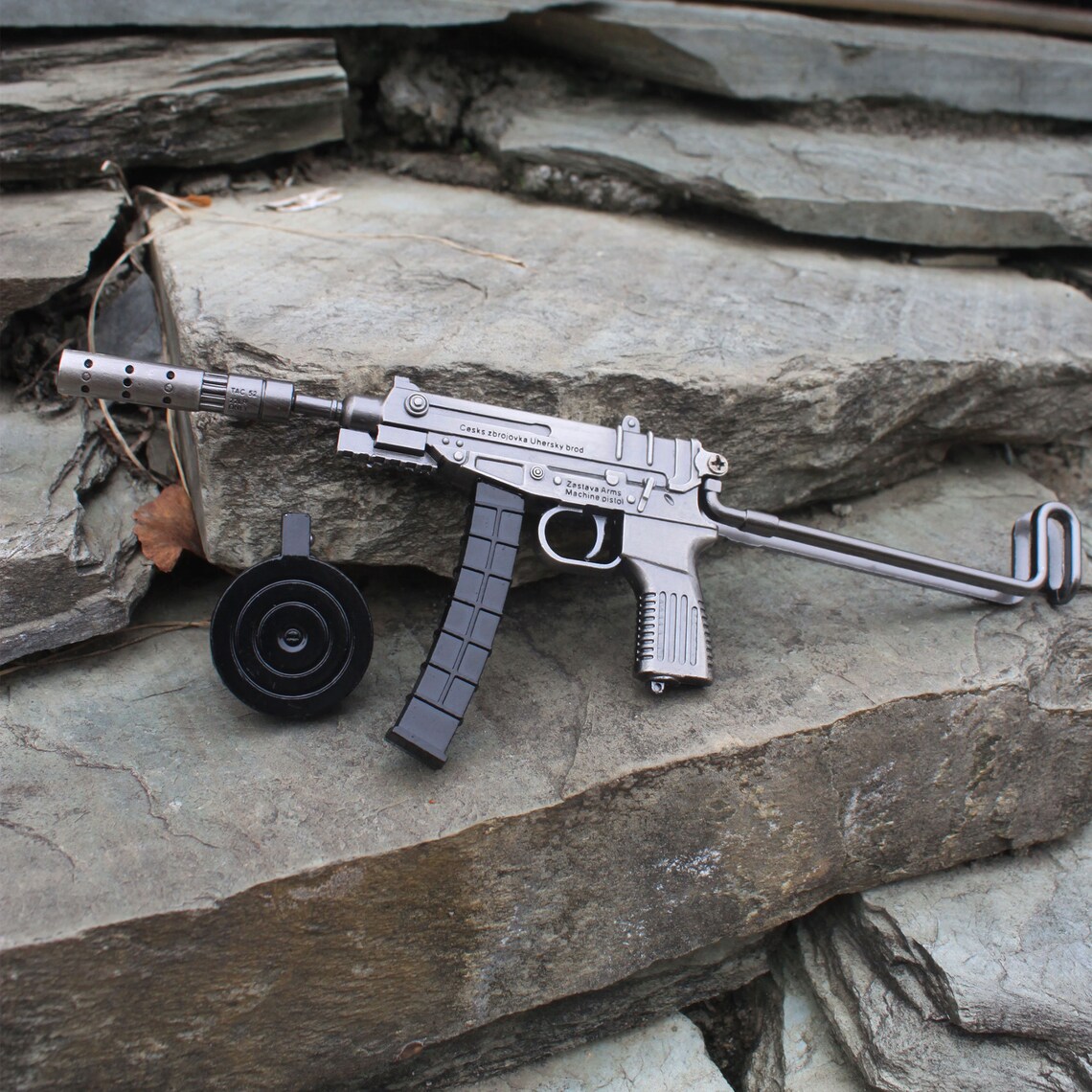 8.5cm/3.3 Vz. 61 Scorpion Submachine Gun Mini Metal Toy - Etsy