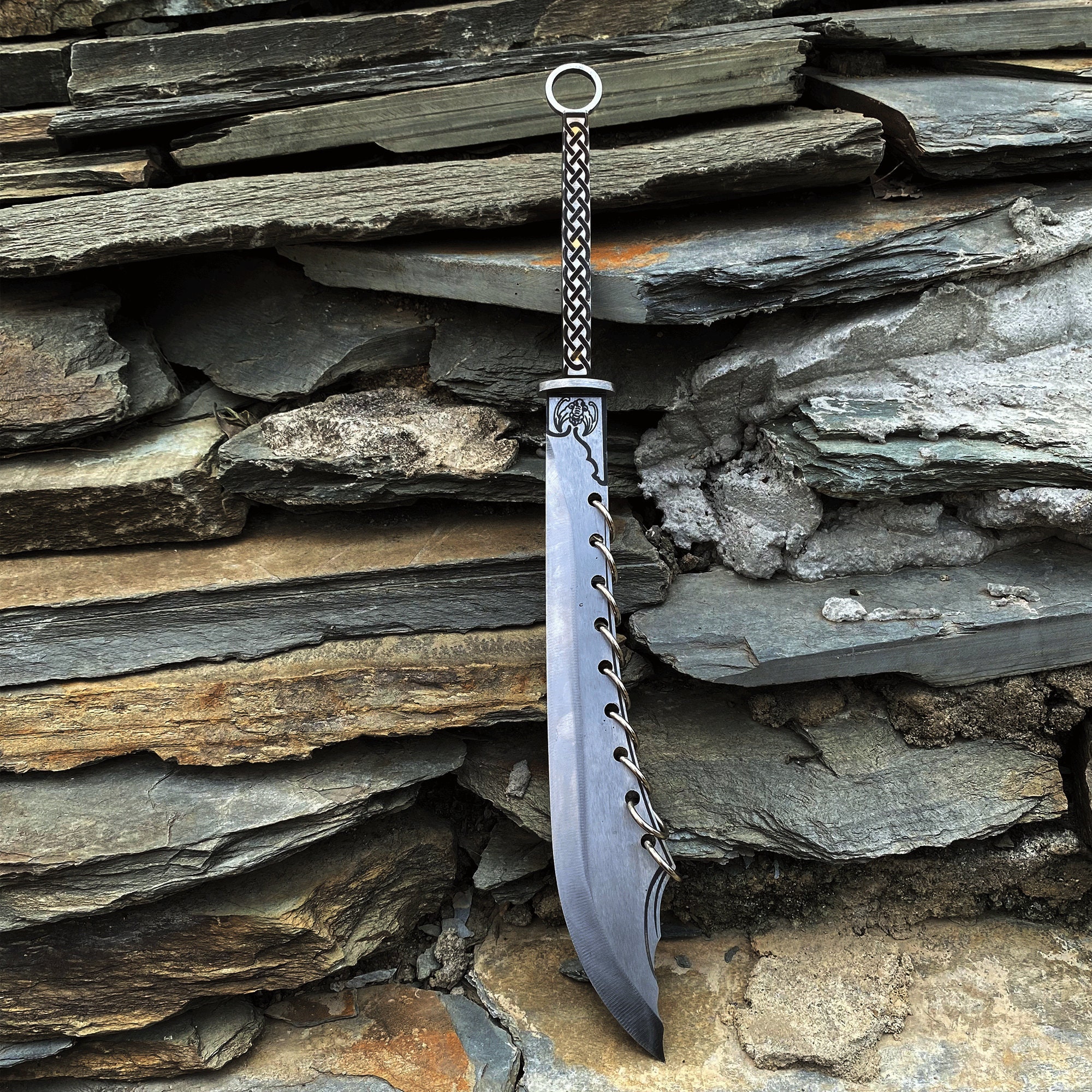 Nine Ring Broadsword Pathfinder