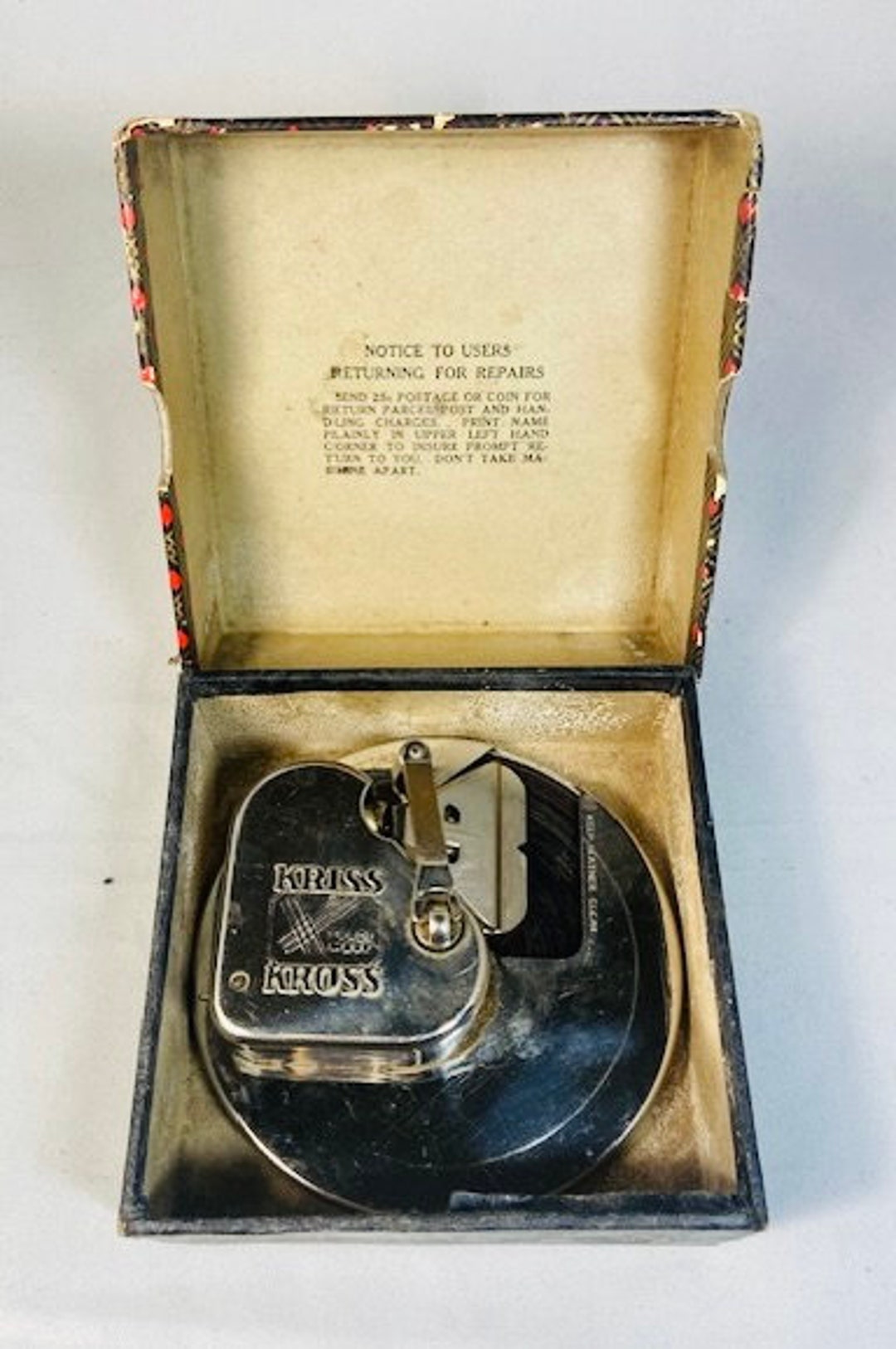 Antique KRISS KROSS Corp. Stropper Razor Blade Sharpener WORKS W/ Orig ...